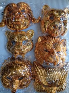 🐷 Squid Game – Pig Mask (Staff / Host Mask), Hobbies & Toys, Occasions ...