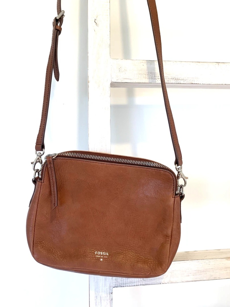 Tas Fossil Brown Leather Sling crossbody Bag, Fesyen Wanita, Tas ...
