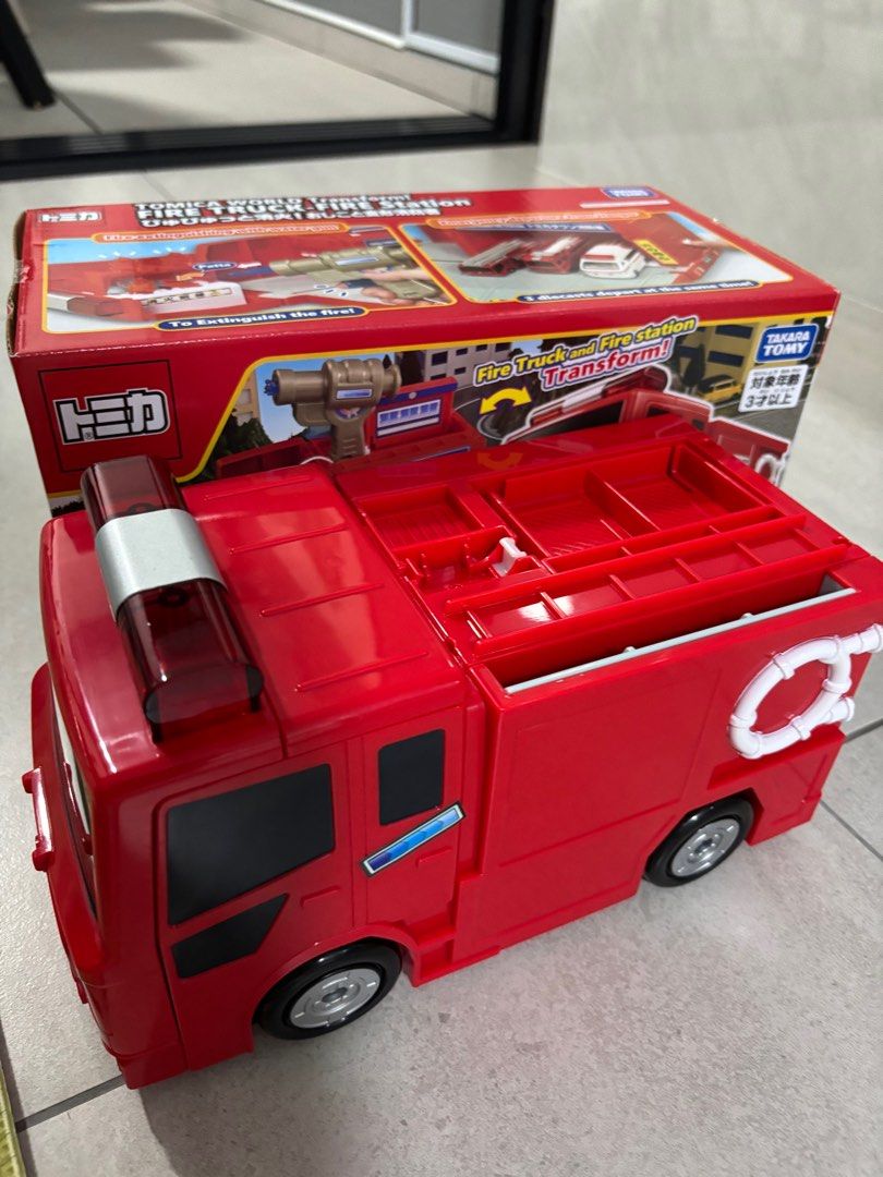 Tomica Fire Truck and Fire Station Transformable Toy, Hobbies & Toys ...