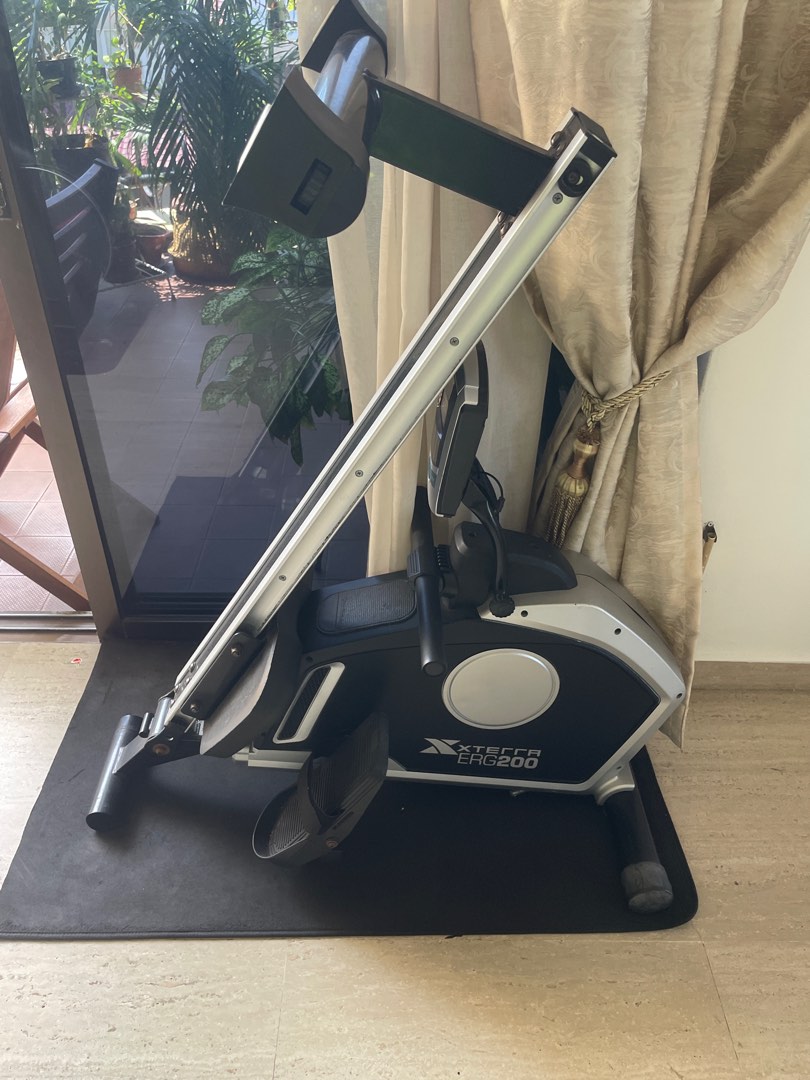 Xterra ERG200 Rowing Machine, Sports Equipment, Exercise & Fitness ...