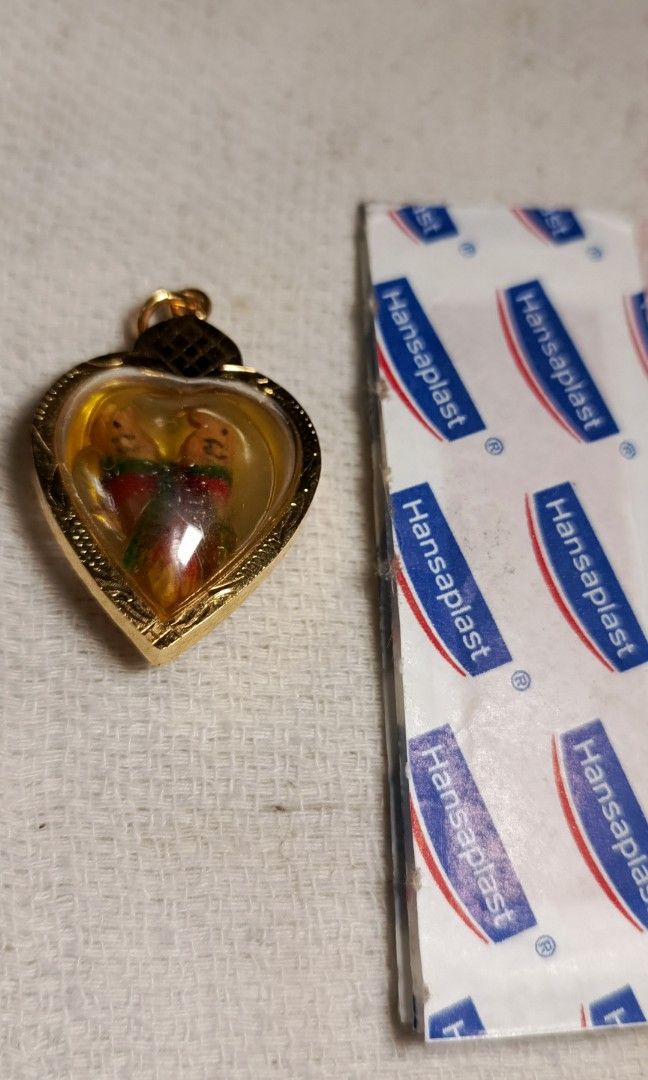 (阿赞炳系列）人缘鸟 / Salika, Women's Fashion, Bags & Wallets, Shoulder Bags on Carousell