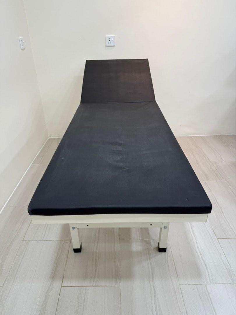 Adjustable Examination Bed, Health & Nutrition, Medical Supplies ...