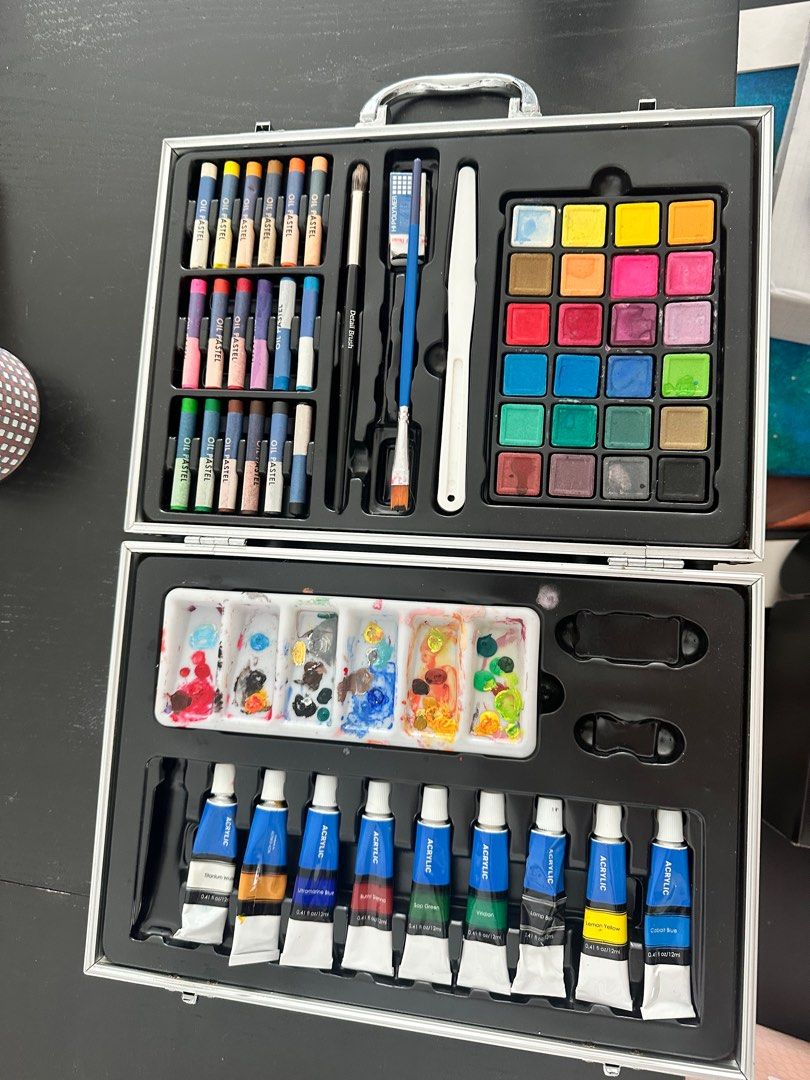 Art Set - Complete Painting Kit, Hobbies & Toys, Art & Prints on Carousell