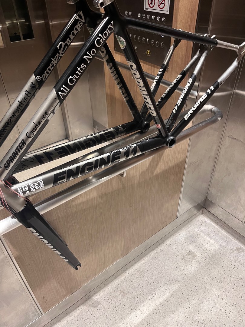 Engine 11 Sprinter Frameset, Sports Equipment, Bicycles & Parts ...