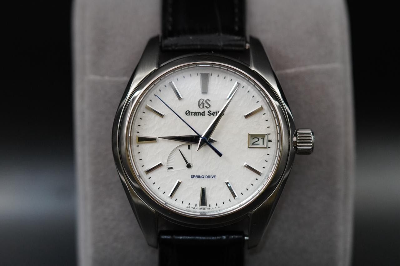 Grand Seiko SBGA211G Snowflake Spring Drive SBGA211, Luxury, Watches on ...