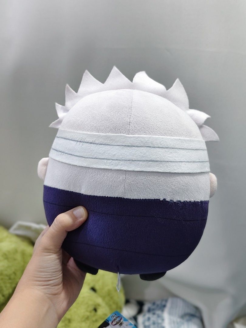 Jujutsu Kaisen Gojo Satoru Plush M Size, Hobbies & Toys, Toys & Games ...