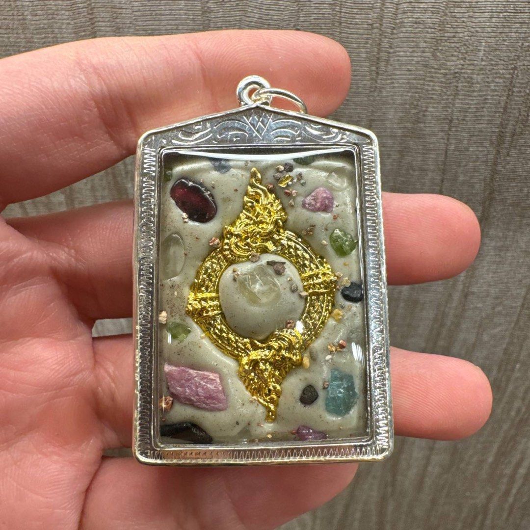 LP Sunit Double Dragon 🐉🐉 God Locket BE2567, Hobbies & Toys, Religious ...