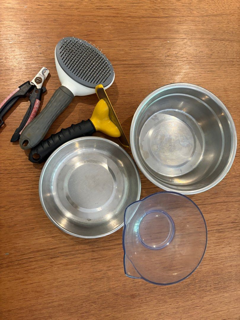 Pet Grooming Kit - Brushes, Bowls, Nail Clippers, Pet Supplies, Health ...