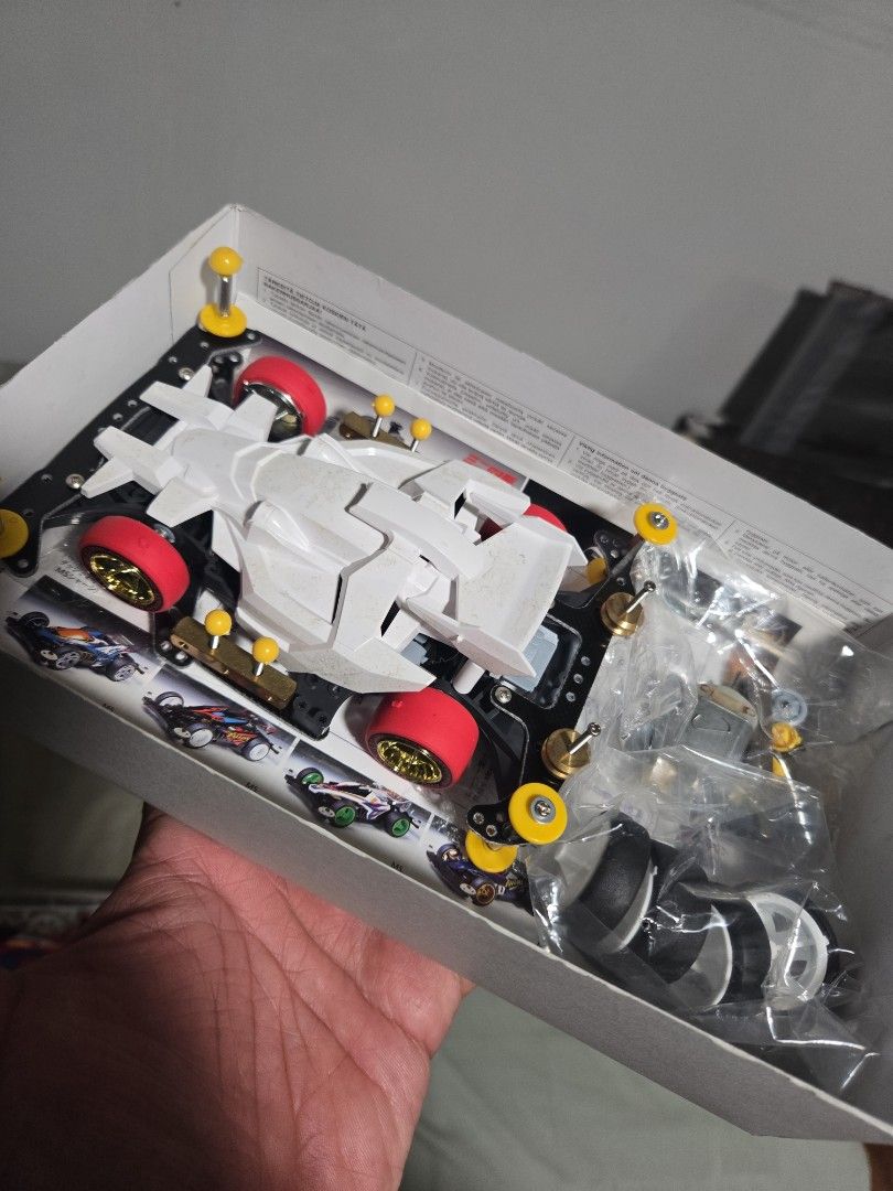 Tamiya Mini 4WD Model Kit - Rise Emperor, Crimson Glory, Hobbies & Toys ...