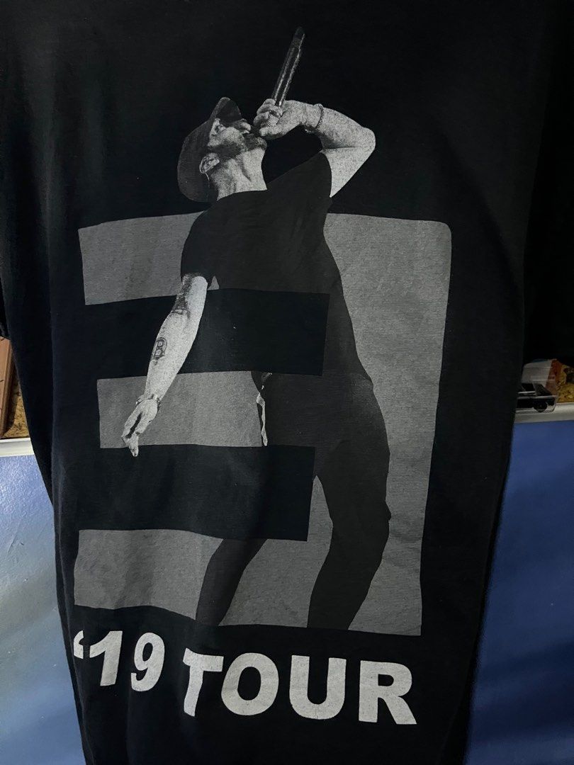 vintage eminem tour rapper raptee, Men's Fashion, Tops & Sets, Tshirts ...