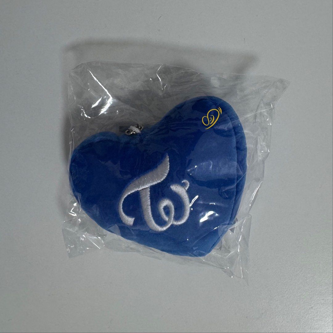 WTS Twice Tzuyu (Tzuvely) This Is For World Tour in Japan reversible ...
