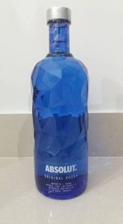 Absolut Original Vodka Limited Edition 1L set of 2, Hobbies & Toys ...