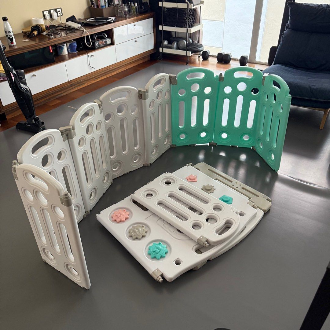 Baby Playpen fence, Babies & Kids, Baby Nursery & Kids Furniture, Cots & Cribs on Carousell