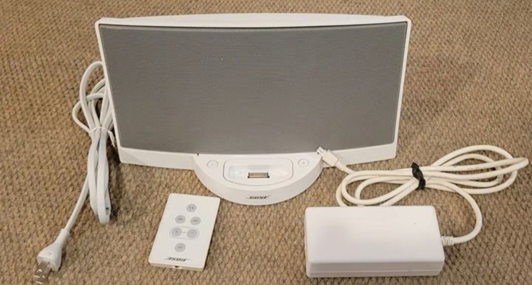 Bose SoundDock Series I Speaker, Audio, Soundbars, Speakers & Amplifiers on Carousell