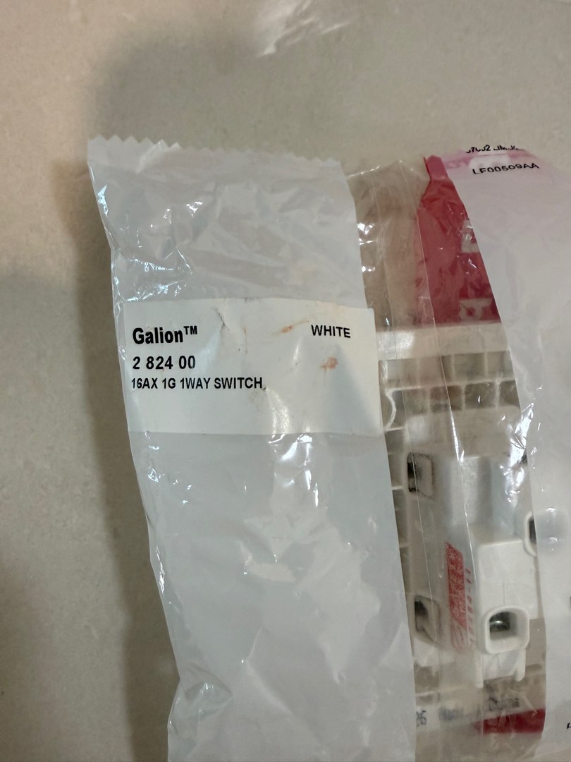 Legrand Galion 16AX 1G 1-Way Switch, TV & Home Appliances, Electrical ...