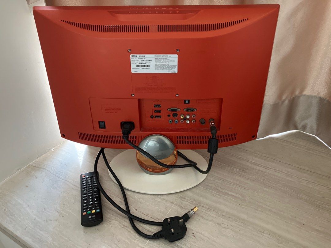 LG Full HD LCD TV with Remote 22LU50FD-CA 53x33cm, 家庭電器, 電視 & 其他娛樂, 電視 ...