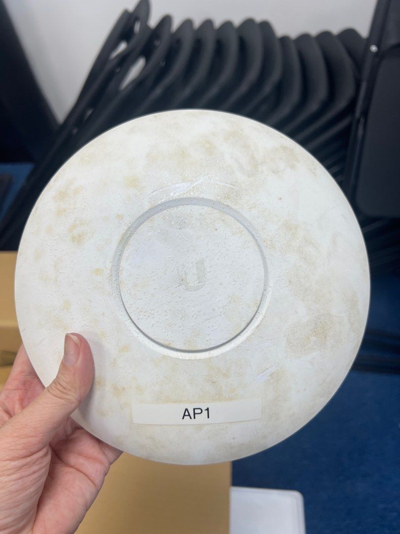 Ubiquiti UniFi AP1 Wireless Access Point, Computers & Tech, Parts ...