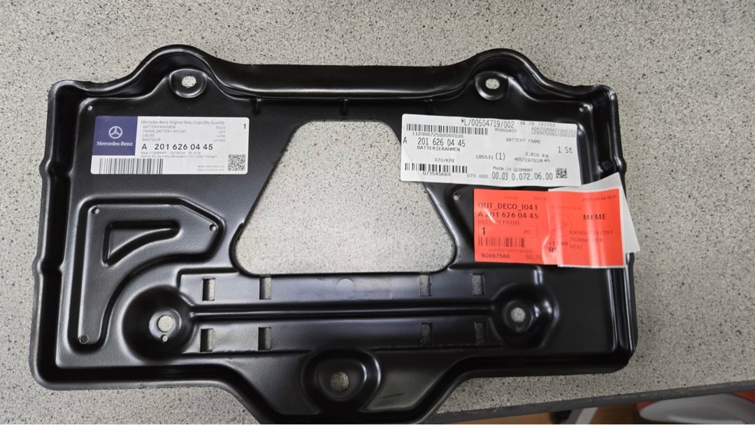 W124 W201 190e Battery Tray NOS 2016260445, Car Accessories ...