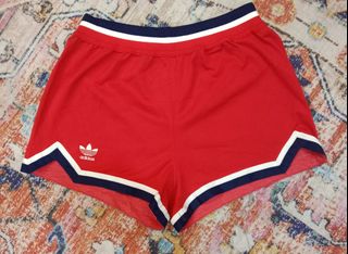 Vintage adidas short, Men's Fashion, Bottoms, Shorts on Carousell