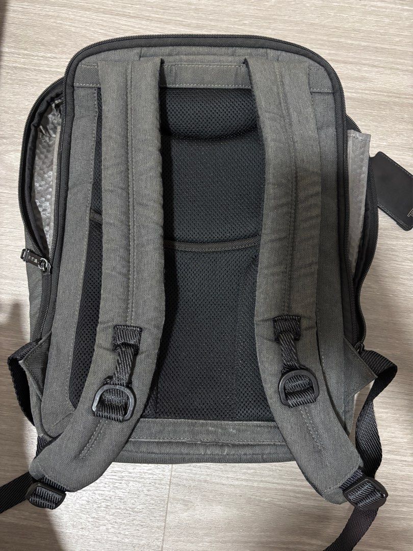 Authentic Tumi Davis Laptop Backpack, Men's Fashion, Bags, Backpacks on ...