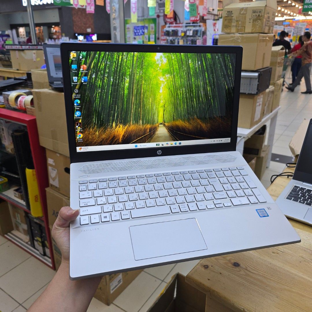 HP PAVILION 15 (i5-8th, 8GB RAM, 256GB SSD, 15.6' FHD, WINDOWS 11 ...