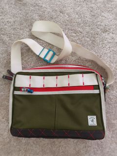 Buy New & Used Men's Bags & Wallets