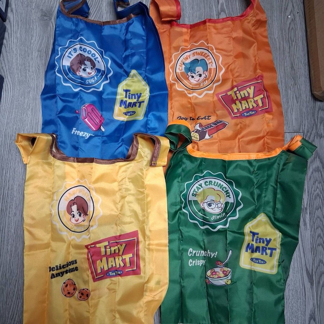 📣Sale！ 🈶現貨 #BTS代購 JP🇯🇵 日本代購 TinyTan BTS “TinyMART” ECO BAG 雙面環保袋♻️ 《下單前請先觀看購買購物須知》, 興趣及遊戲, 收藏品及 ...