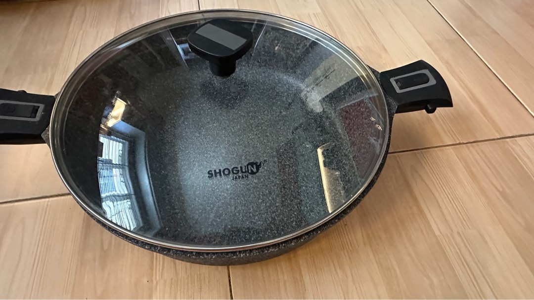 Shogun Japan Non-Stick Pan with Lid in 34cm, Furniture & Home Living ...
