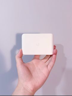 Ubiquiti UniFi AP1 Wireless Access Point, Computers & Tech, Parts ...