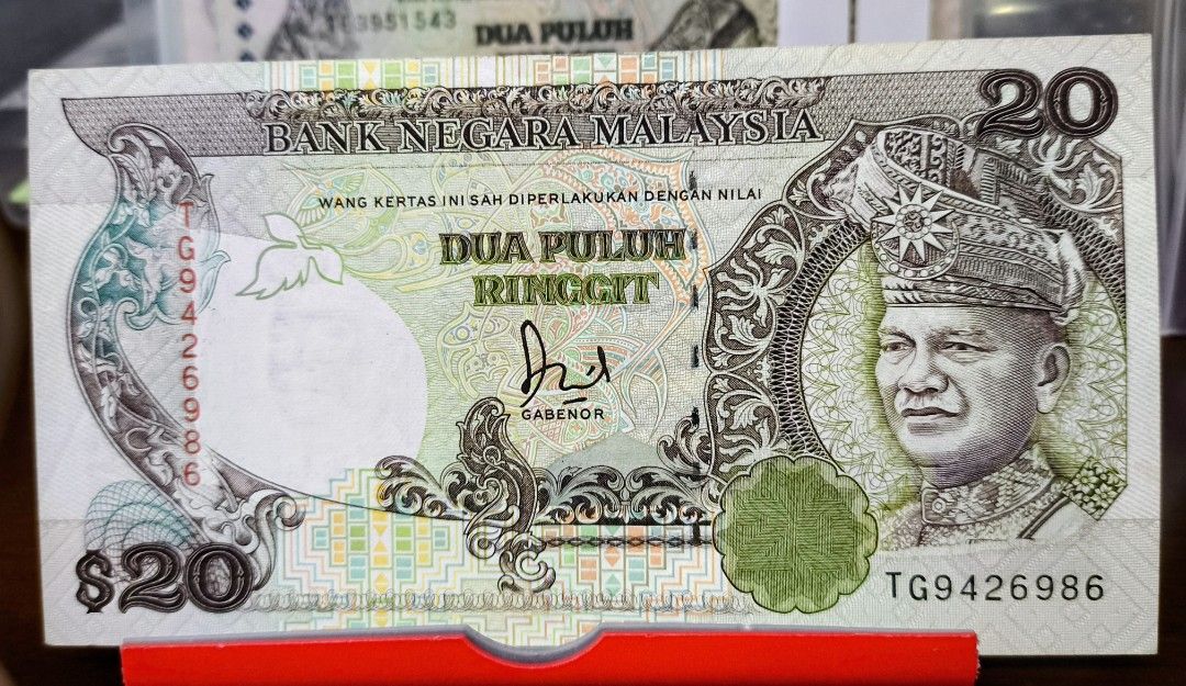 1982 Malaysia 2nd Series $20 Note, Hobbies & Toys, Memorabilia & Collectibles, Currency on Carousell