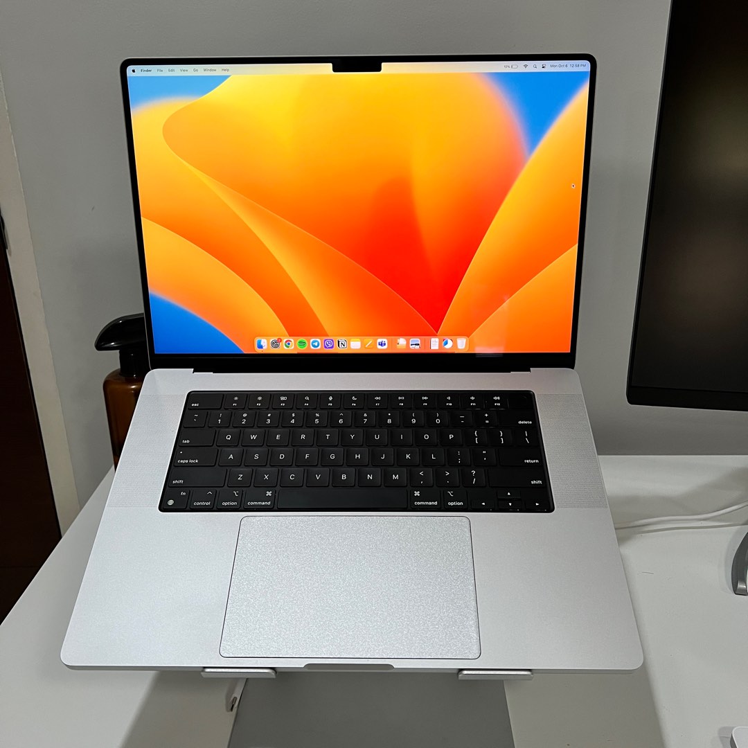 Macbook Pro M1 Pro (16 INCH 512GB 16GB), Computers & Tech, Laptops ...