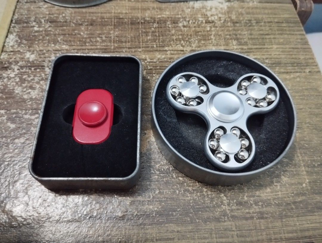 Metal Fidget Spinner with Case, Hobbies & Toys, Toys & Games on Carousell