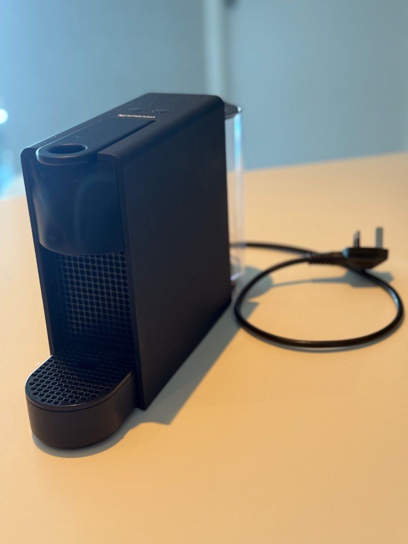 Nespresso Essenza Mini Coffee Machine - Black, TV & Home Appliances ...