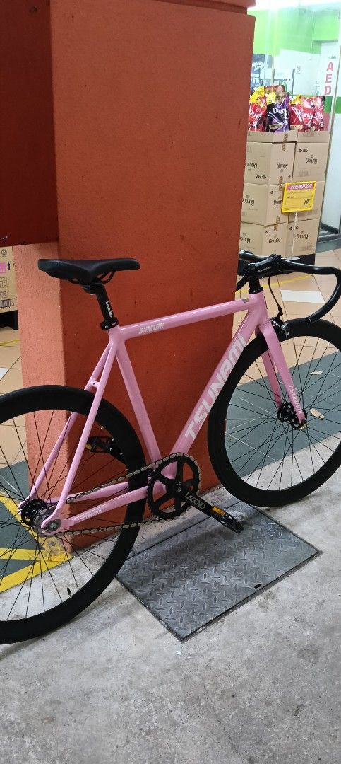 WTS Pink Tsunami SNM100 FS, Sports Equipment, Bicycles & Parts ...