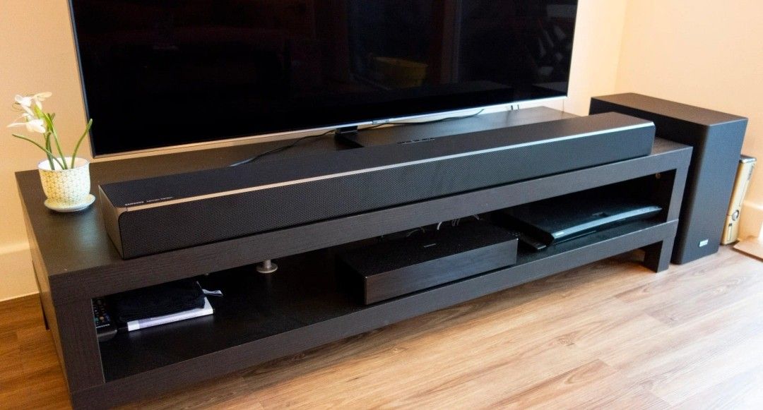 Samsung HW-Q80R Soundbar with Wireless Subwoofer Q Series Soundbar ...