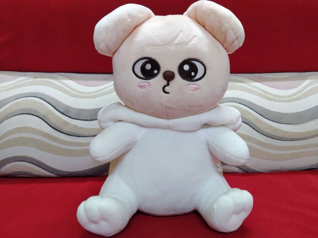 Stray Kids Skzoo Hugging Seungmin Plush Doll, Hobbies & Toys ...