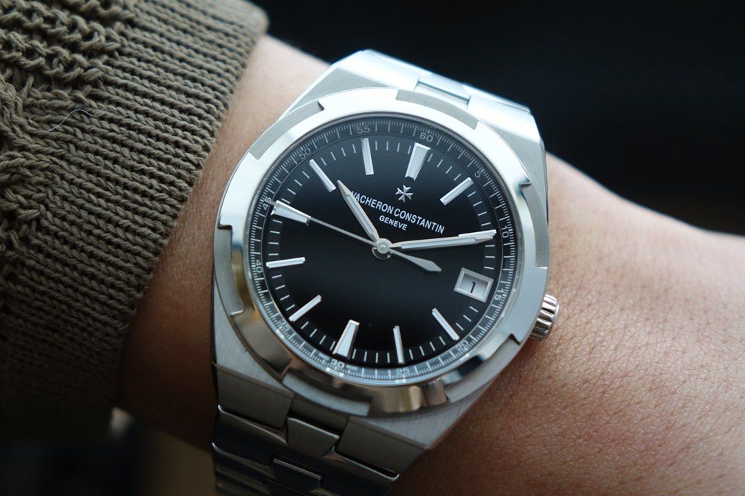 Vacheron Constantin Overseas 4500V black dial full set on Carousell