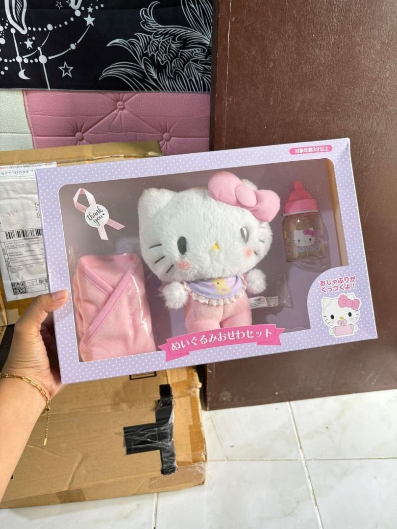 hello kitty display, Video Gaming, Gaming Accessories, Interactive ...