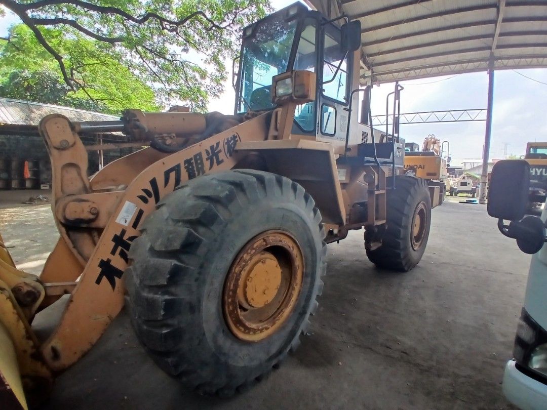 KOMATSU model.WA-400 PAYLOADER - " seldom use", Commercial & Industrial ...