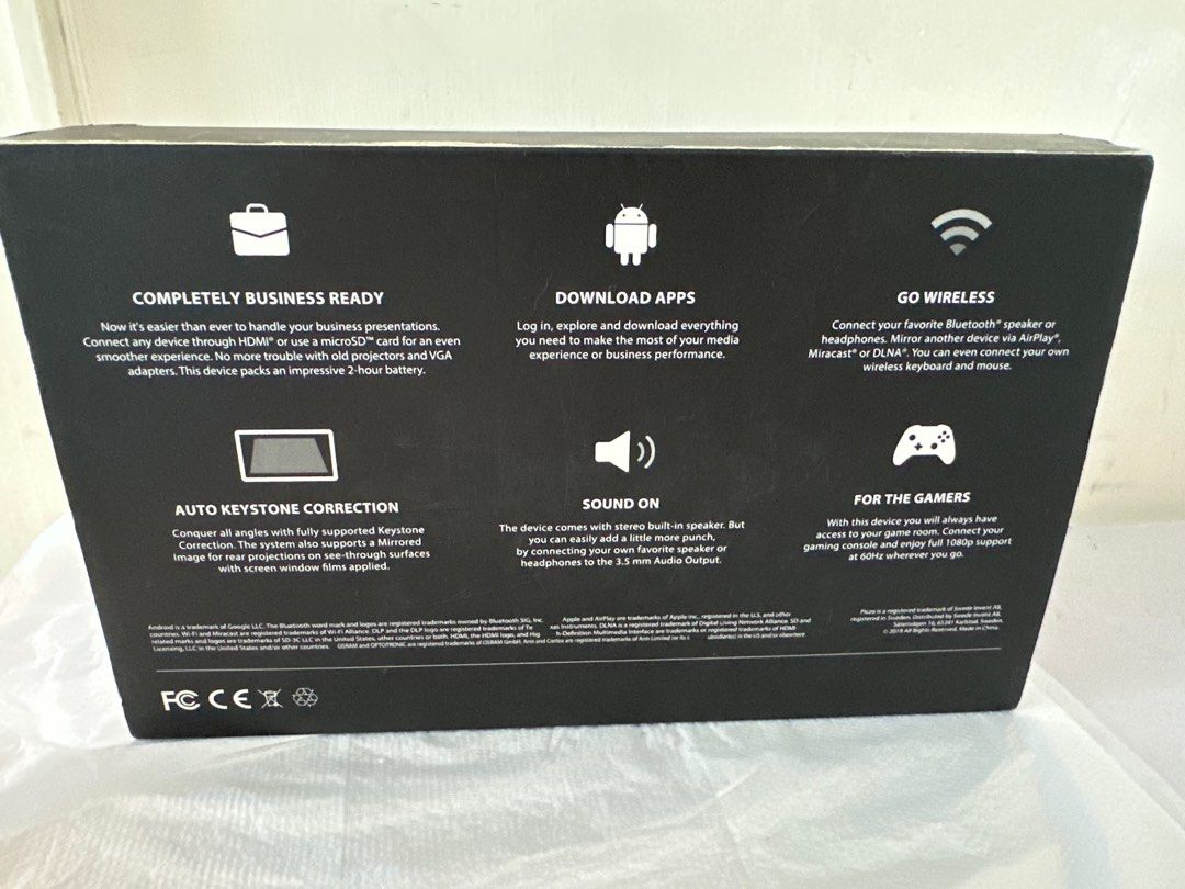 Texassonic Smart Projector with Android, 家庭電器, 電視 & 其他娛樂, 投影機 - Carousell