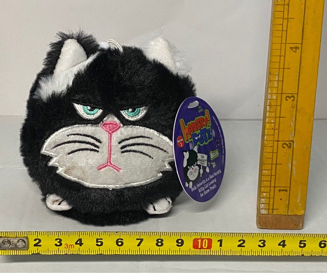 4” Hangry Petz Plush with Clip - Charlie Bulldog ⭐️ Bella black cat ⭐️ ...