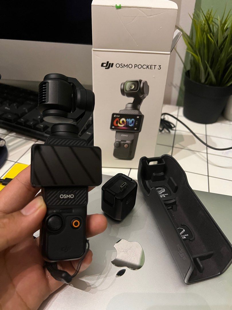 DJI Osmo Pocket 3 basic, Photography, Cameras on Carousell