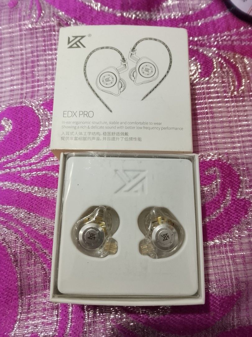 KZ EDX Pro In-Ear Earphones, Audio, Earphones on Carousell