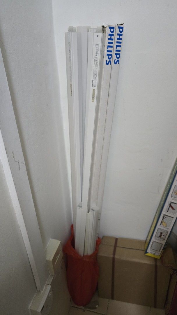 Philips LED Tube Light, Furniture & Home Living, Lighting & Fans ...