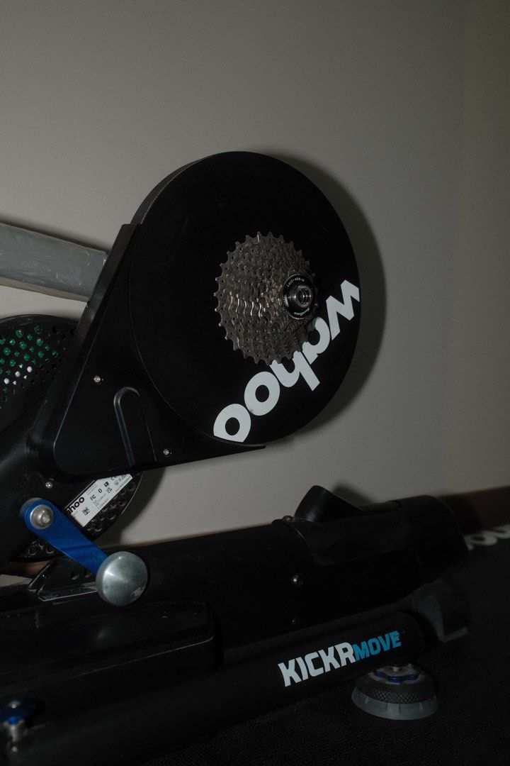 Wahoo KICKR Move Trainer, Sports Equipment, Bicycles & Parts, Bicycles ...