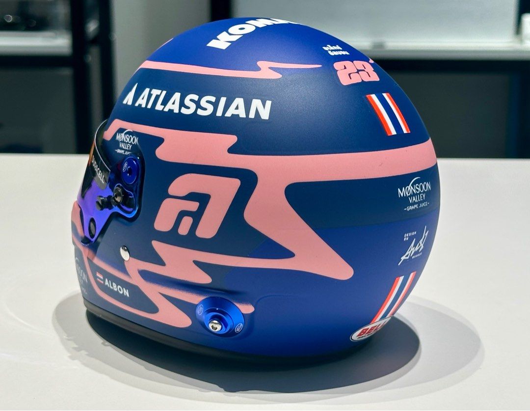 1/2 BELL Helmet Alex Albon 2025 F1 Formula One, Hobbies & Toys, Toys ...