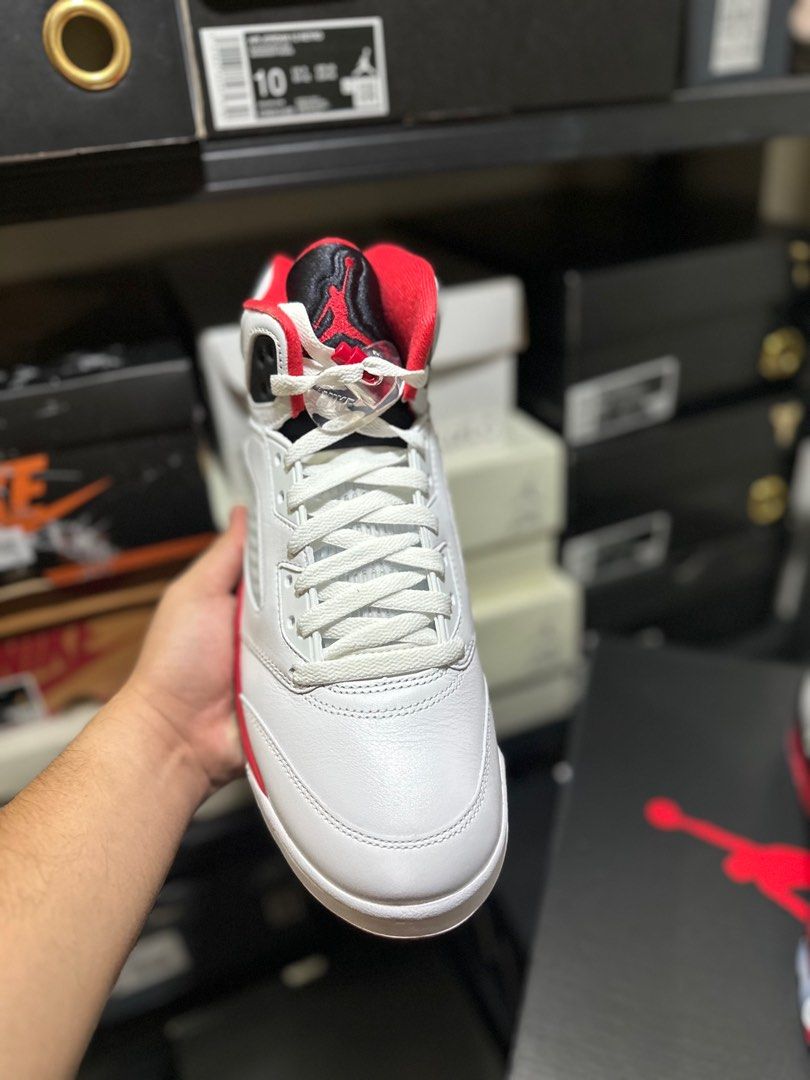 Jordan 5 OG Fired Red 2025, Men's Fashion, Footwear, Sneakers on Carousell