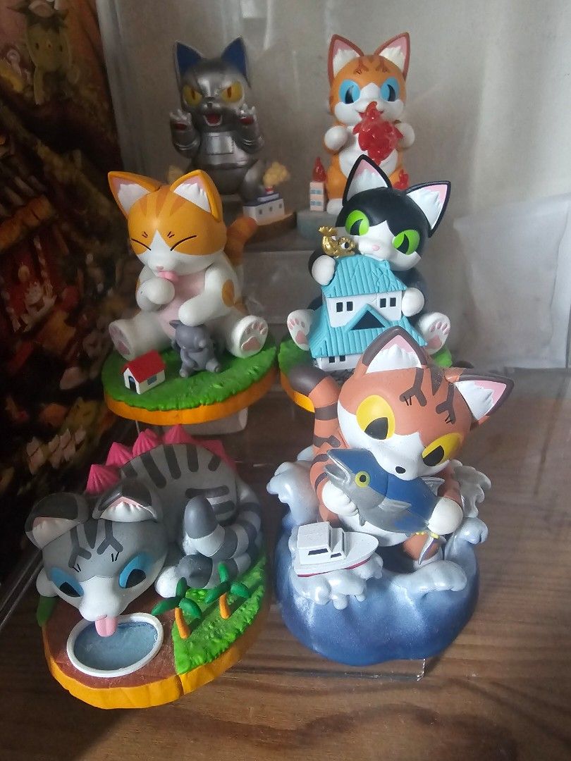 Kaiju Negora Cat Figurines Set of 6, Hobbies & Toys, Toys & Games on ...