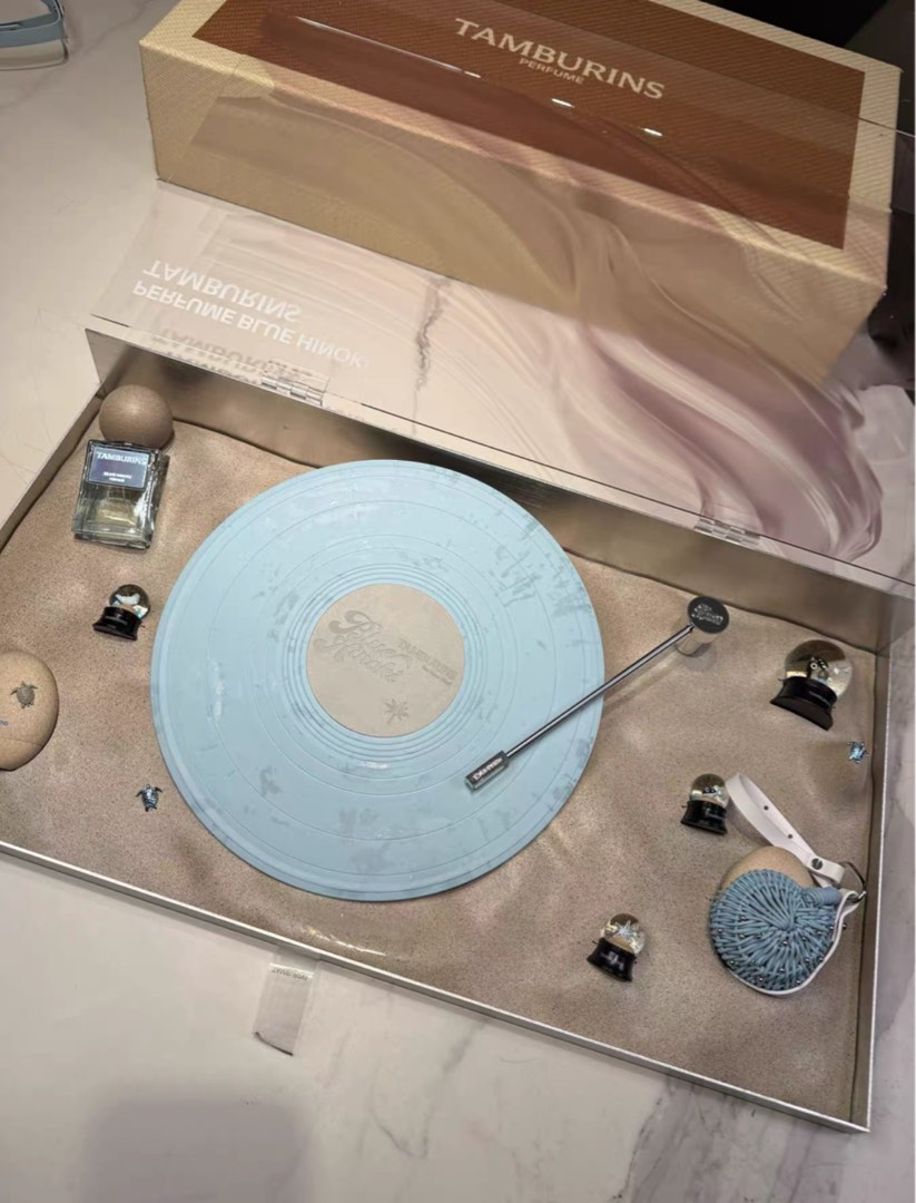 Tamburins Turntable Perfume Gift Set, Beauty & Personal Care, Fragrance ...