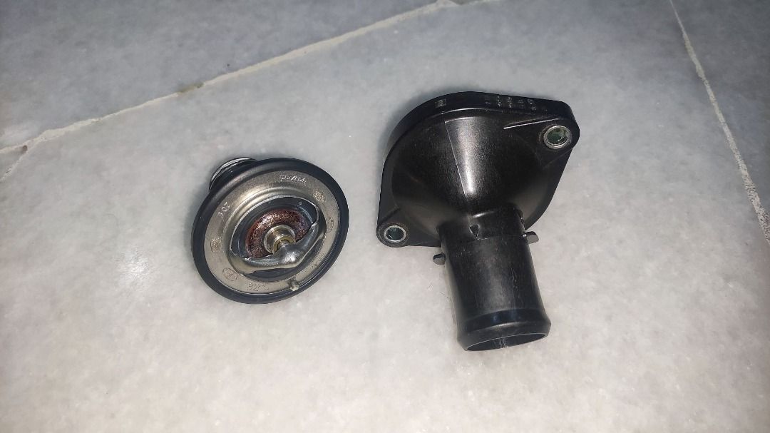 Toyota Vios NCP42 Thermostat with O-Ring, Auto Accessories on Carousell